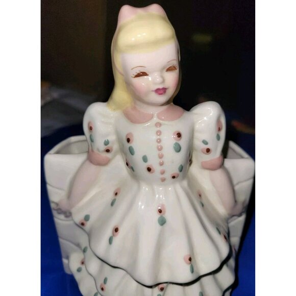 Florence Ceramics | Art | Vintage 95s Girl Planter Florence Ceramics ...